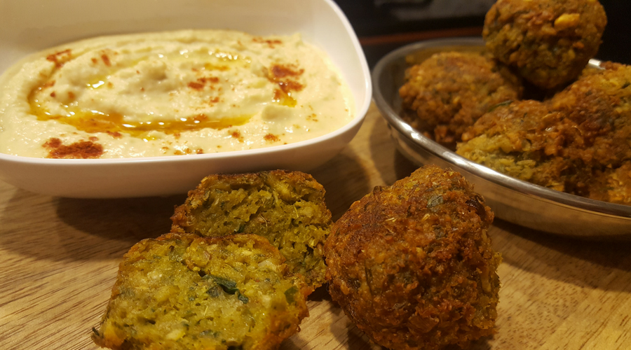 Falafel | Falafel recipe | Vegan snack | Homemade falafel