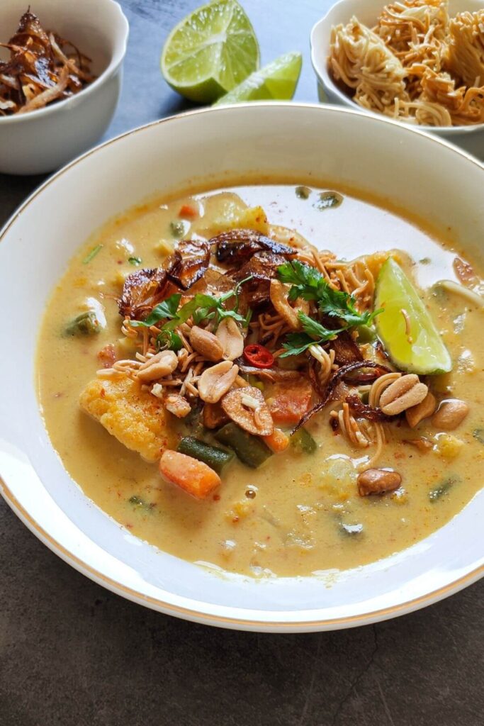 Veg Khao Suey (Khow Suey)