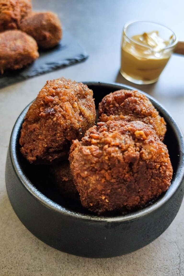 Vegan Dutch Bitterballen - Vegan snacks - Vegan party food