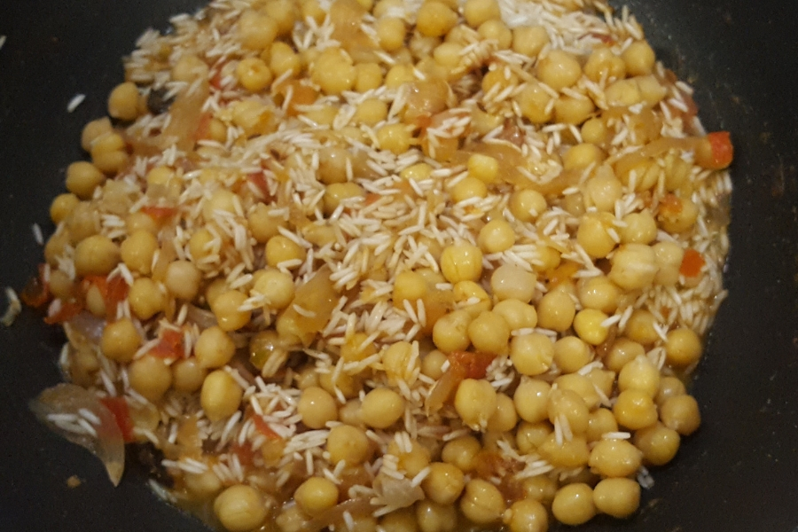 Chole Pulao (Chickpea Pulao) | Main course | Greenbowl2soul