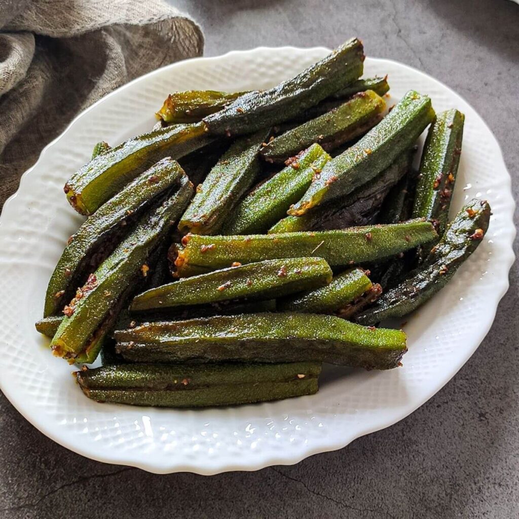 Bharwa bhindi (stuffed okra)