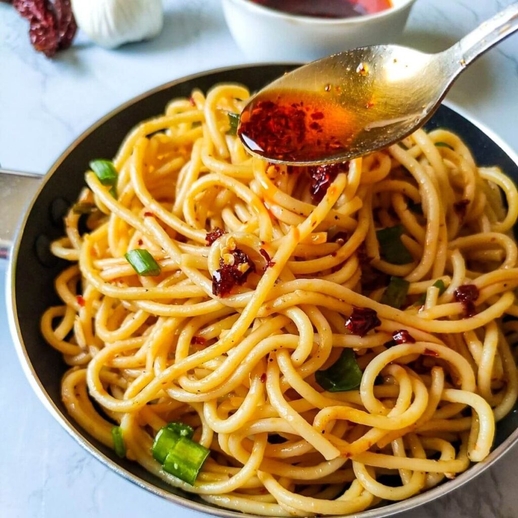 Sweet Mango Chili Sauce Quick And Easy Asian Dipping Sauce