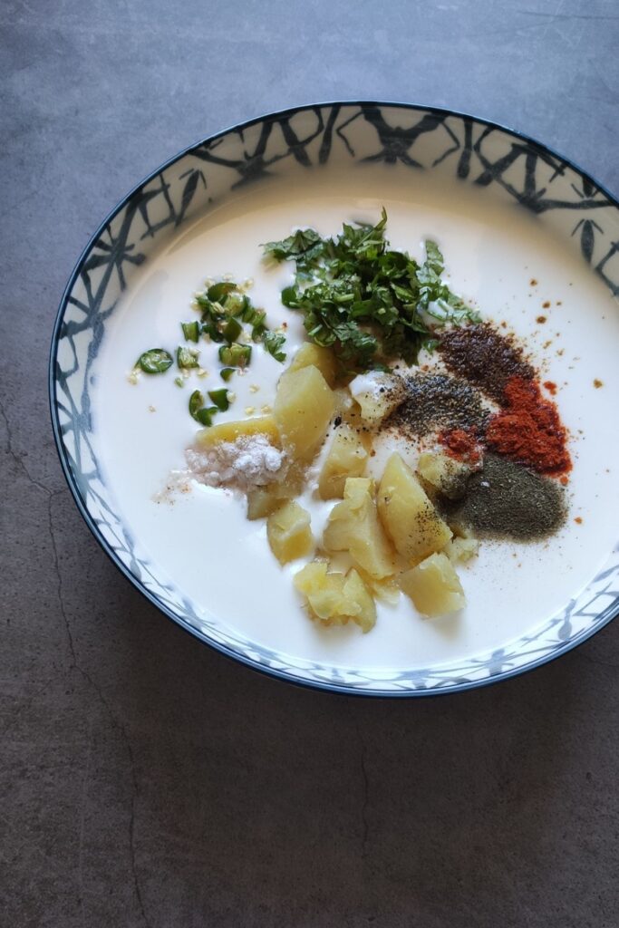 Aloo raita A refreshing vegetarian side dish that gets read in 15 minutes!