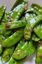 Stir-fried snow peas - A quick under 15 minutes Asian recipe