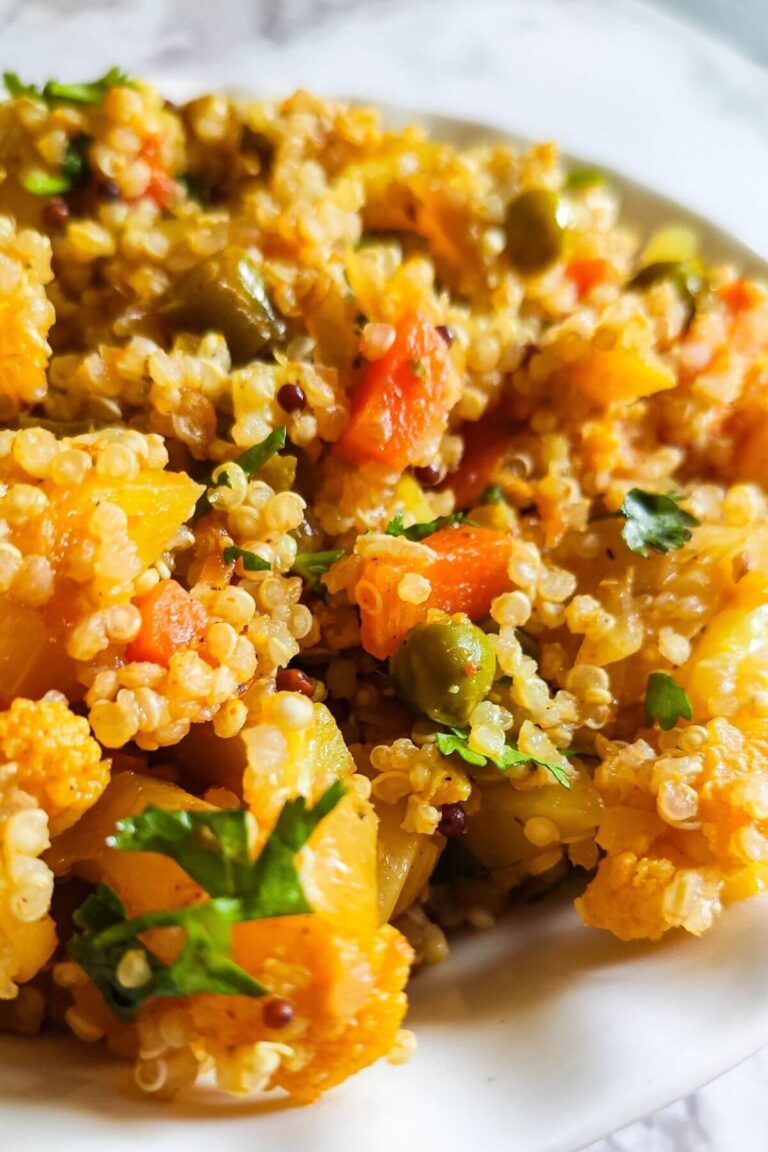 Curried Quinoa with vegetables - Indian style spiced quinoa