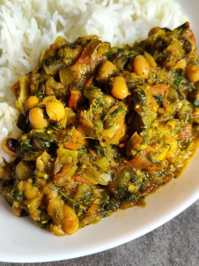 Black eyed beans and spinach curry - Greenbowl2soul