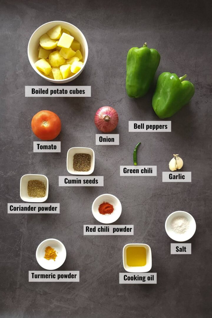 Aloo Shimla mirch (Indian style capsicum with potatoes)