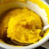 Mango mug cake