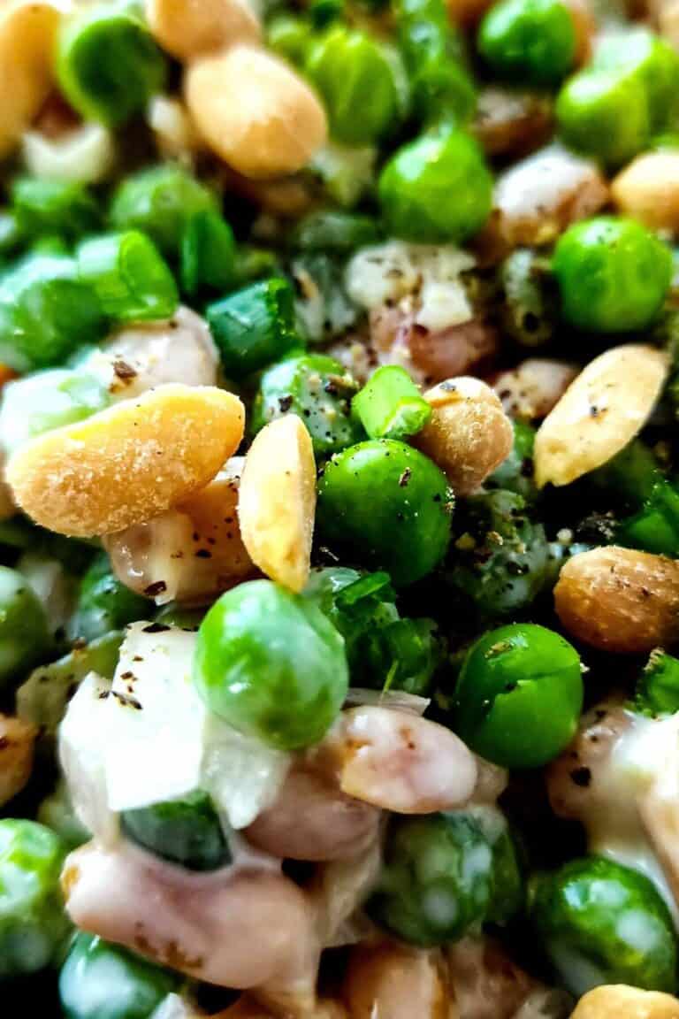 Creamy and crunchy pea and peanut salad - Greenbowl2soul